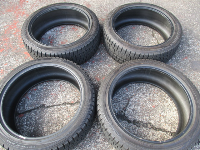 ダンロップ ウィンターマックス WM01