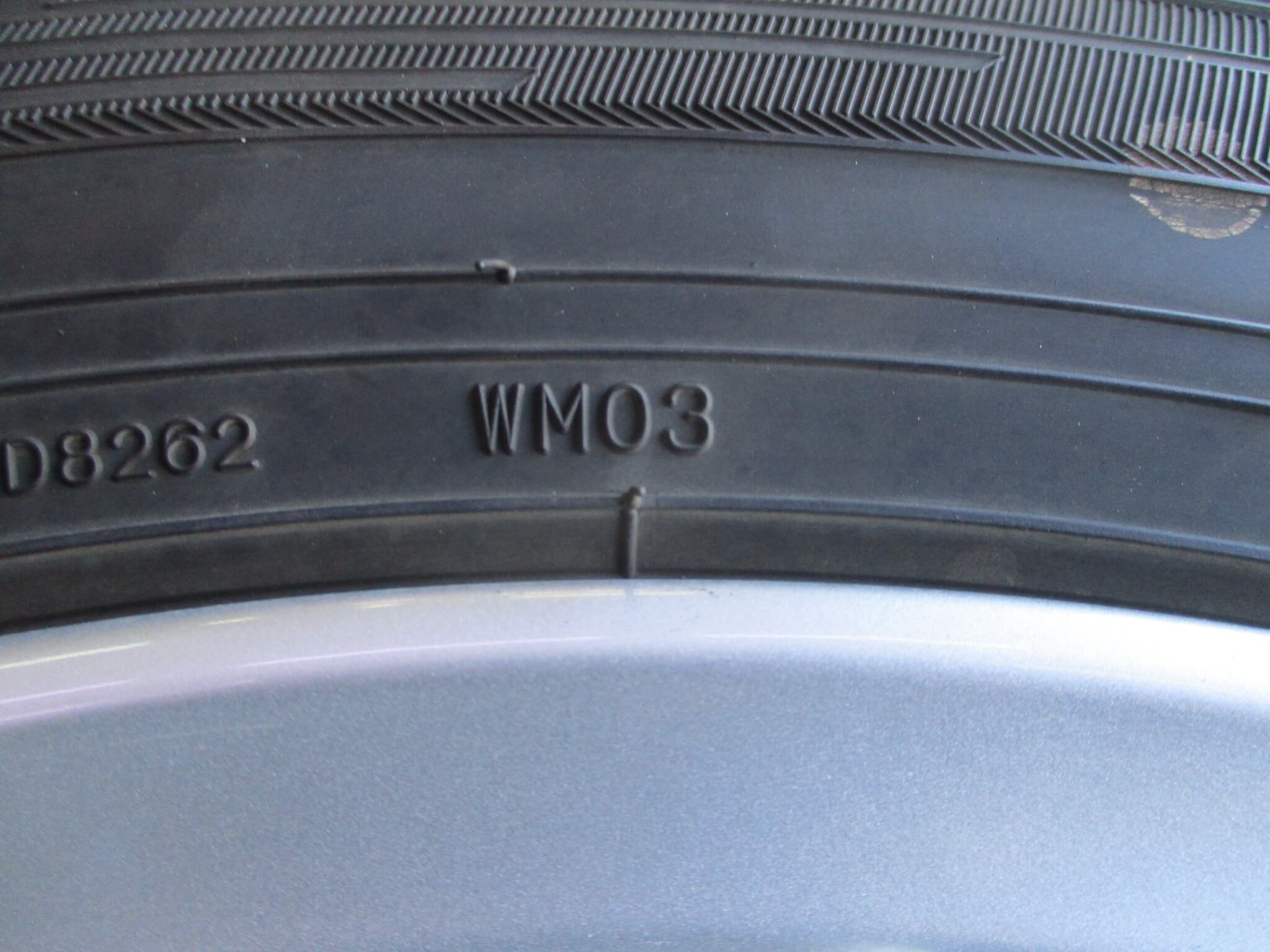 ダンロップ ウインターマックスWM03