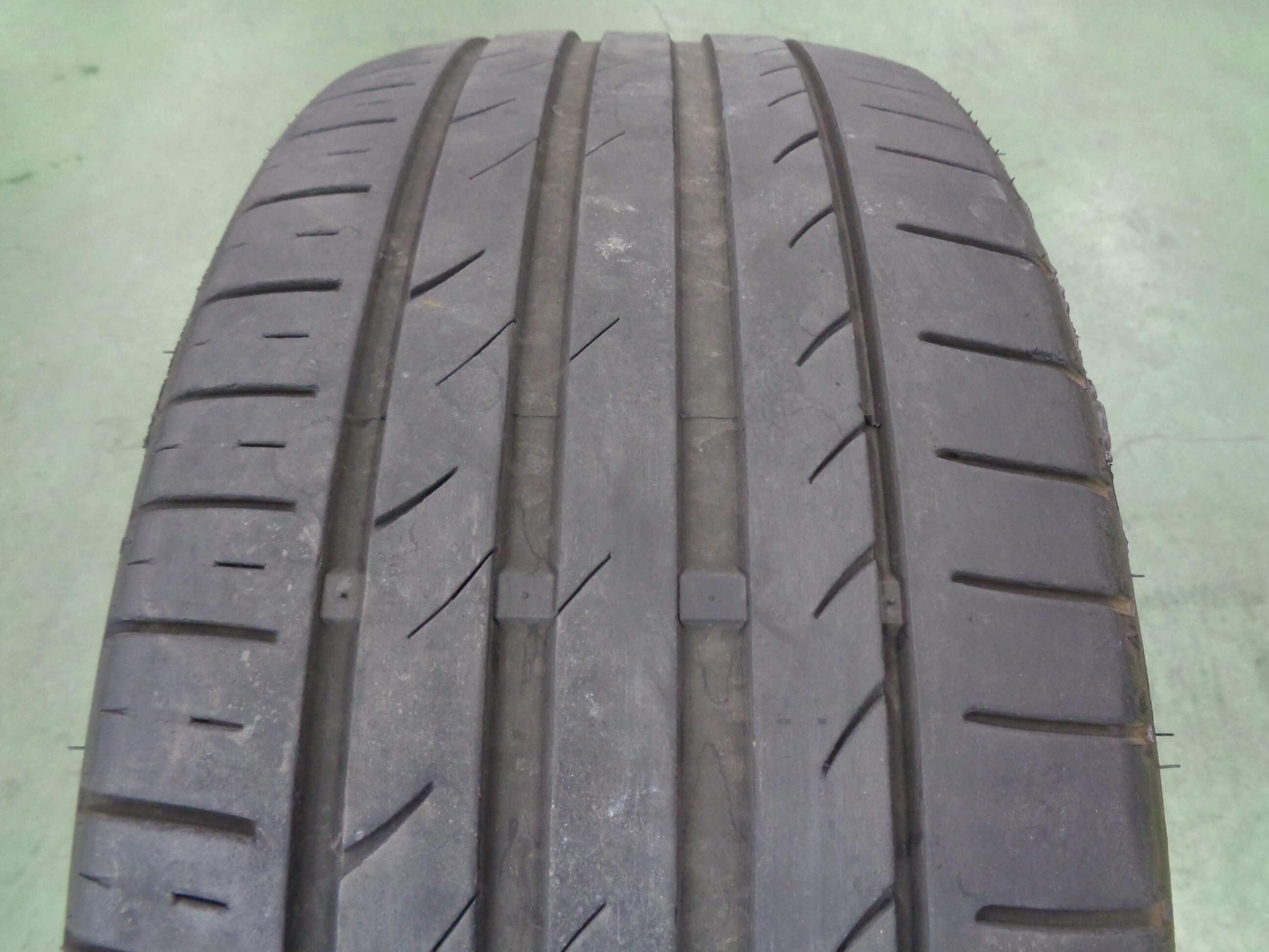 中古タイヤ・アウトレットの一覧表 神奈川県 小杉タイヤ