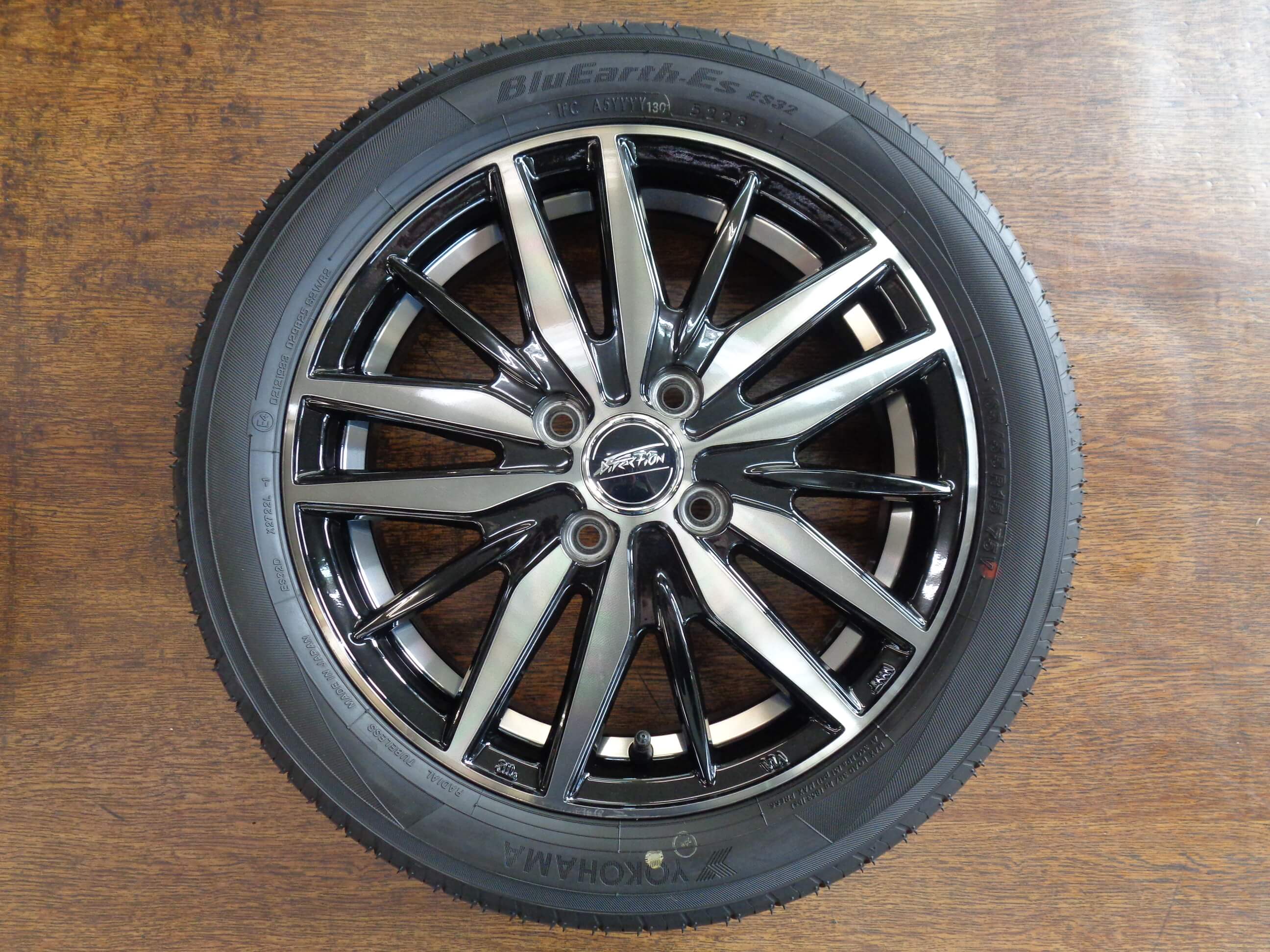 FディレクションWF10 ヨコハマ ブルーアースES32