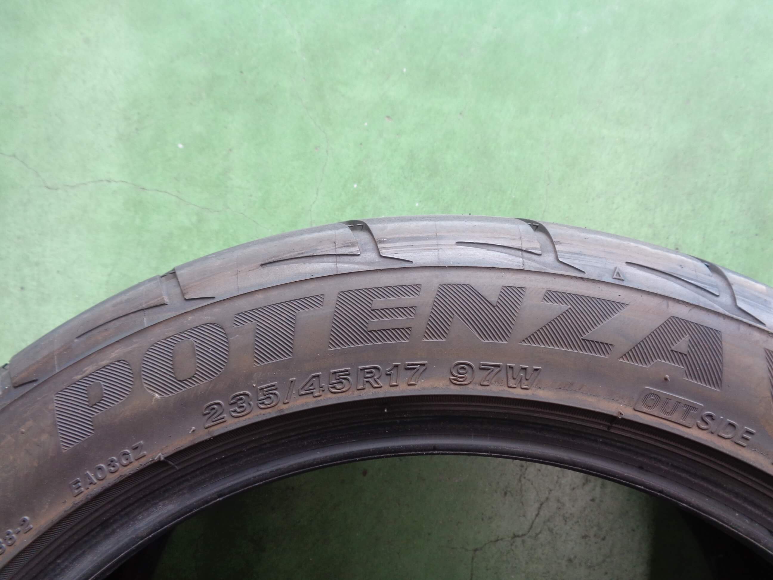 ブリヂストン アドレナリンRE003